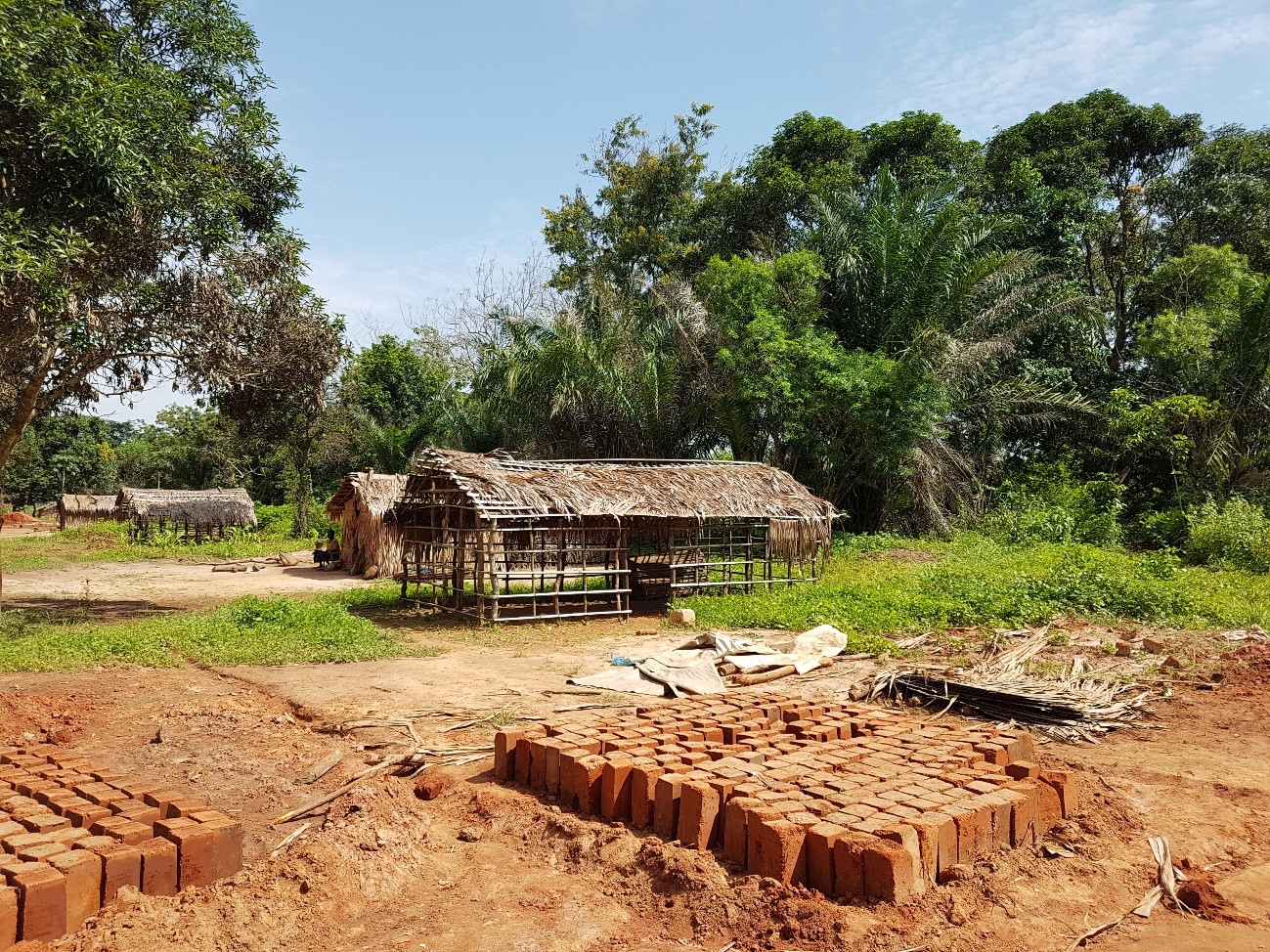 Rebuilding houses, rebuilding lives: Supporting Central African ...