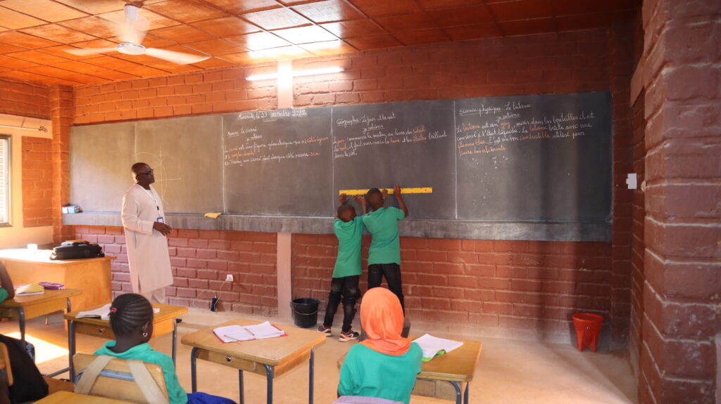 Niamey, 3 octobre 2022 : inauguration de l'école Peralta - Acted