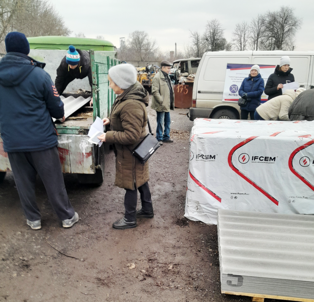 In Ukraine ACTED provides humanitarian assistance to people living in ...